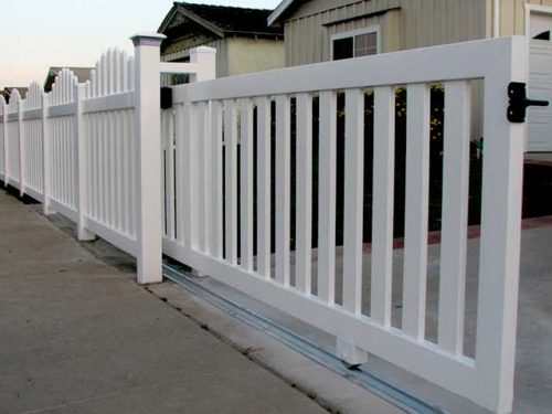 Vinyl Rolling Gate Design Ideas, Pictures | Vinyl Concepts